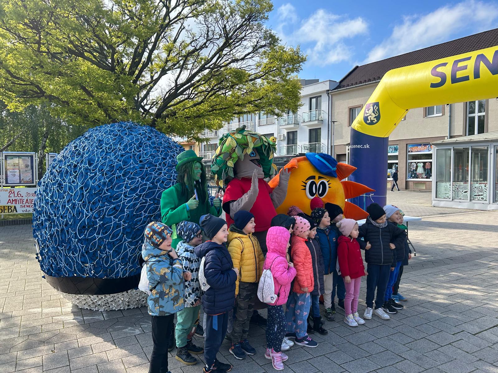 Deň Zeme Senec | Ekologické dekorácie z Recyprint od Blachere